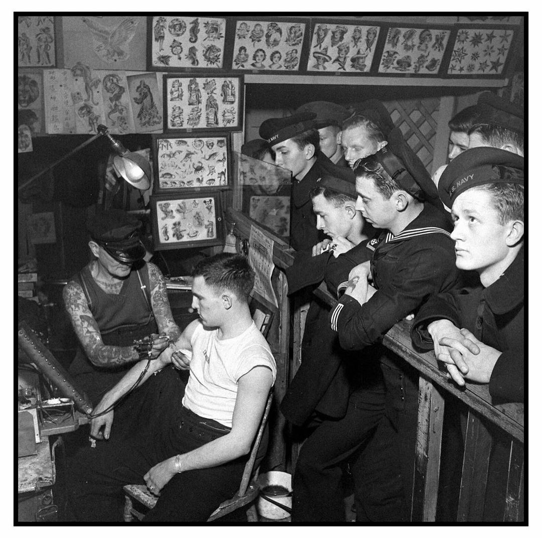 50 Awesome Vintage Tattoo Photos